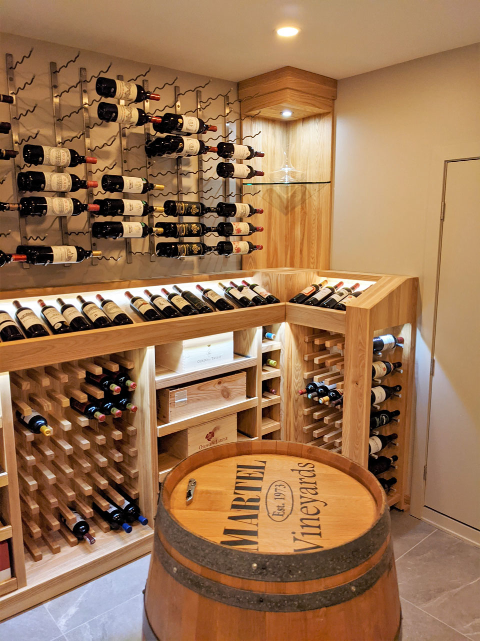 Design et rénovation de cave à vin à Saint-Lambert - Versa Style Design