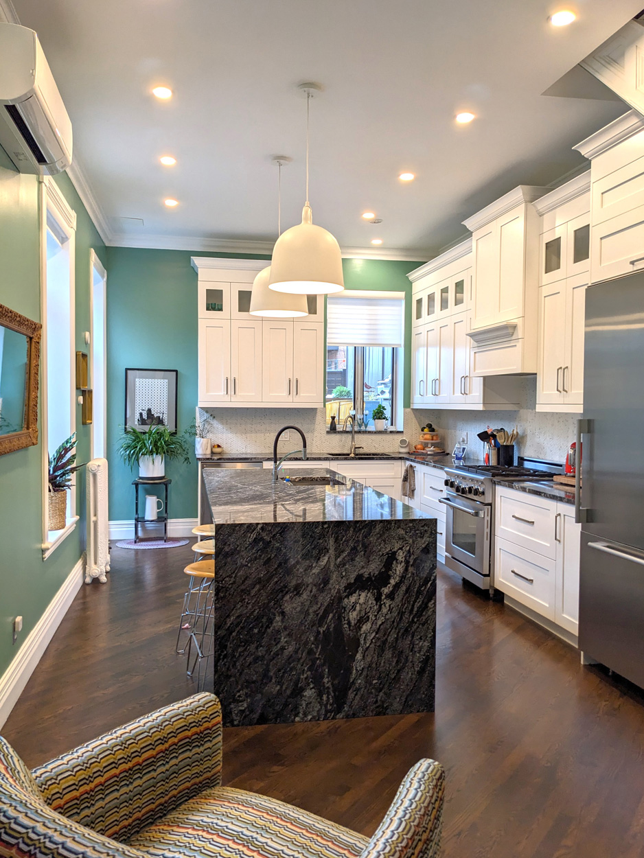 Westmount Kitchen Design - Versa Style Design